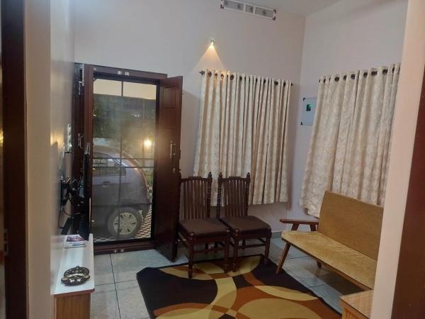 Padua Homestay 2bhk Furnished 1ac,1 Non Ac Near Manorama - Cochín