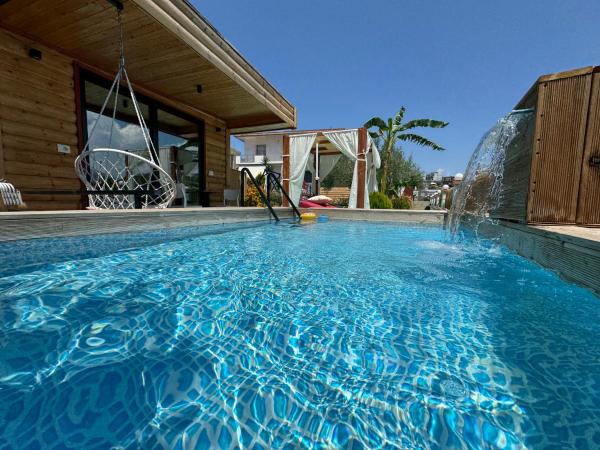 The Pool Pushi Park - Ksamil
