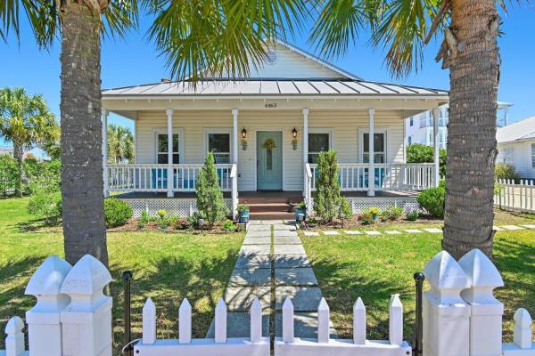 Lulé Cottage - Destin, FL