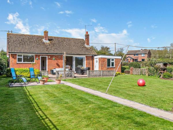 3 Bed In Christchurch Oc-94605 - Ringwood