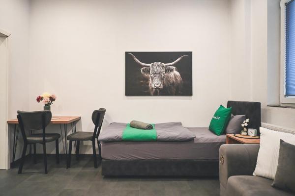 Livemore24 - Apartment 1 In Recklinghausen Hoch Wlan - Smart-tv - 24-7 Check-in Und Küche - Datteln