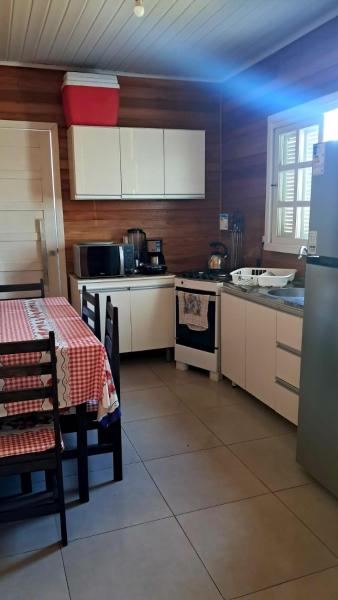 Casa Com 3 Quartos Pertinho Da Praia - Tramandaí