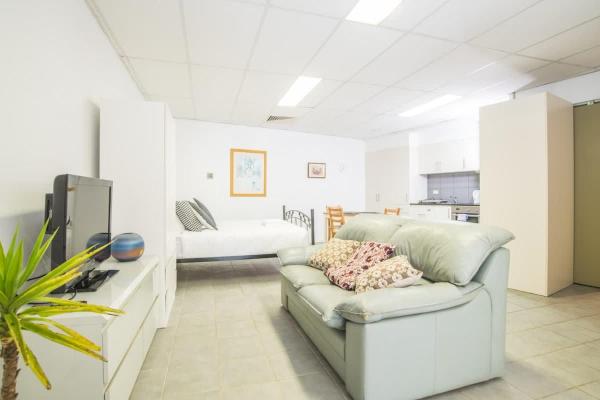 Close To City Peaceful Studio At Waterloo - Moore Park