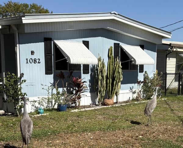 The Lake House - Okeechobee, FL