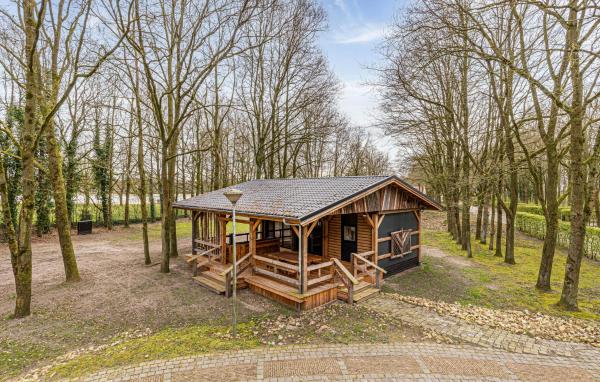 2 Bedroom Stunning Home In Erm - Coevorden