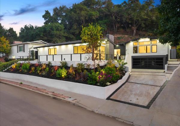 Freshly Built Near Universal Studios And Hollywood - Private Garage And Driveway Parking Near Sofi Stadium - Topanga, CA