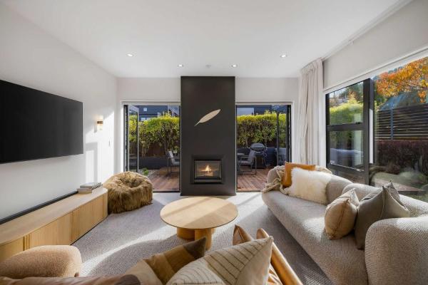 Cedarstay Intimate Spa Hideaway Cbd Luxury Villa - Queenstown