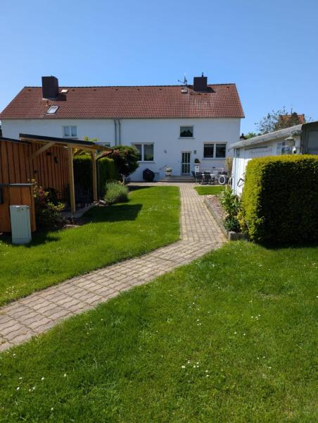 Ferienhaus "Fritz" Mit 3 Schlafzimmern In Seenähe - Delitzsch