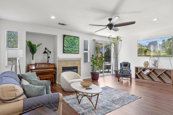 Modern Home Prime Location Loaded With Extras - Tehachapi, CA