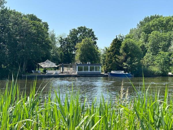 Unique Houseboat On The Vecht, Greenery And Privacy - Maarssen