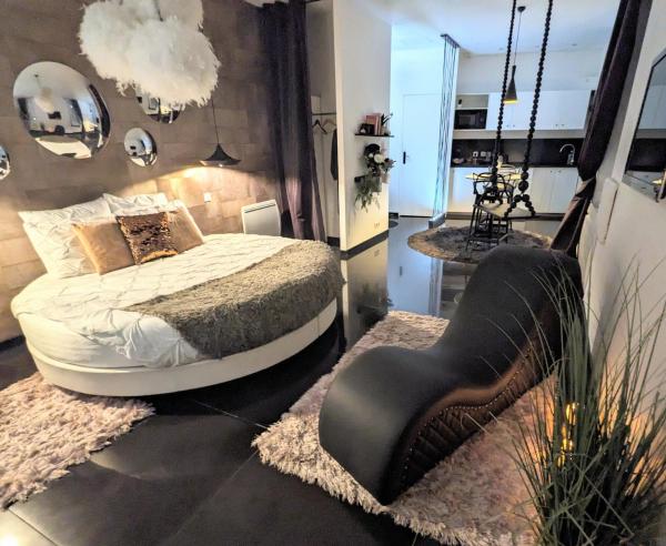 Le Lovt - Love Room Nantes - Carquefou