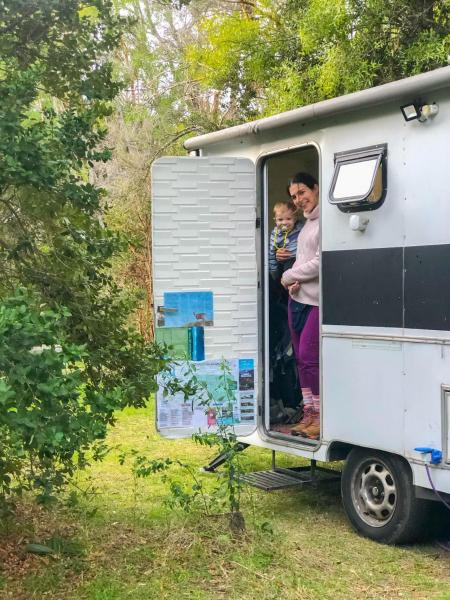 La Logui Viajera, Casita Rodante Dentro Del Parque Nacional Lago Puelo - Les Lacs