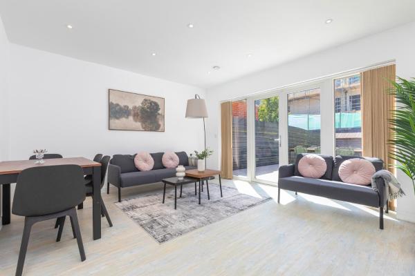 Modern Hove Home W Parking & Garden - 布萊頓