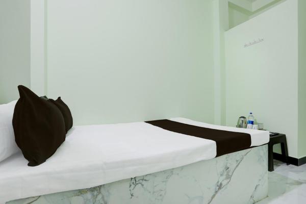 Spot On Nb Hotel - Nagpur