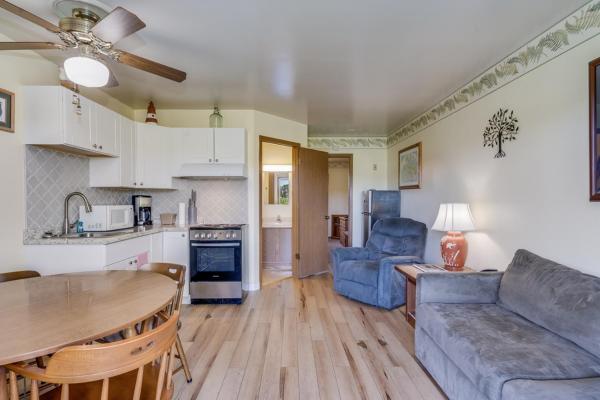 Assateague Inn 103-s - Chincoteague, VA