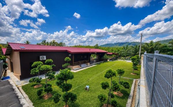 Family Bbq Room With Aircond, Breakfast & Bathroom - Malaysia