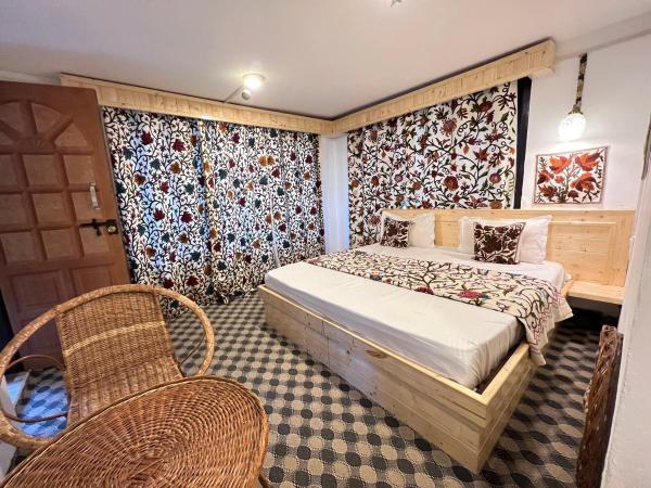 The Aishana Pahalgam - Pahalgam