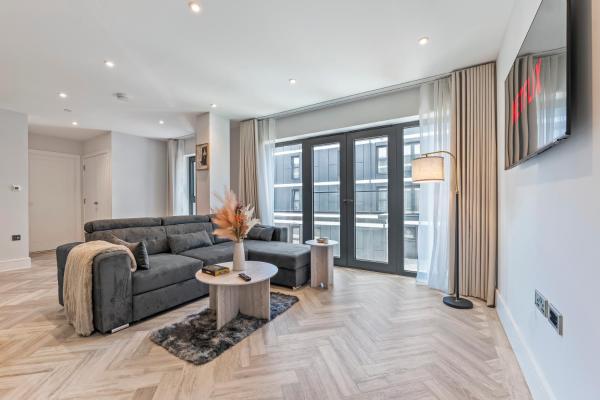 Stylish North London Retreat Next To Tube - Barnet