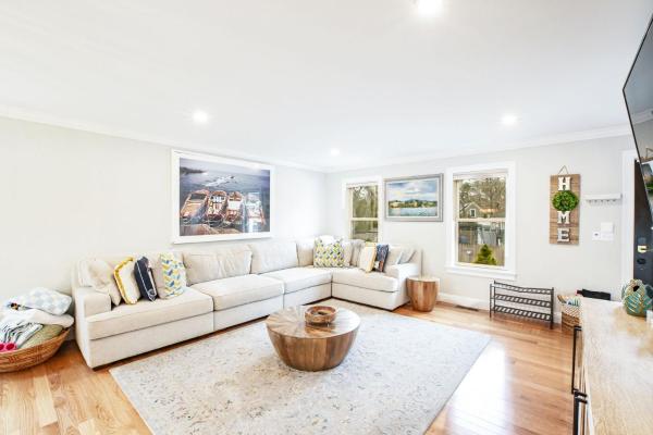 4br Retreat W Hot Tub Fire Pit & Game Room - Massachusetts