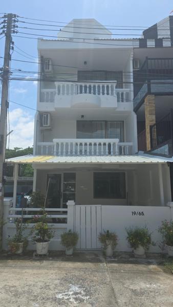 Chillax Townhome 65 - Prachuap Khiri Khan