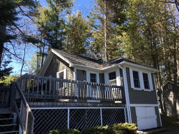 Charming Coastal Cottage With Private Deck Near Camden, Maine - Camden, ME