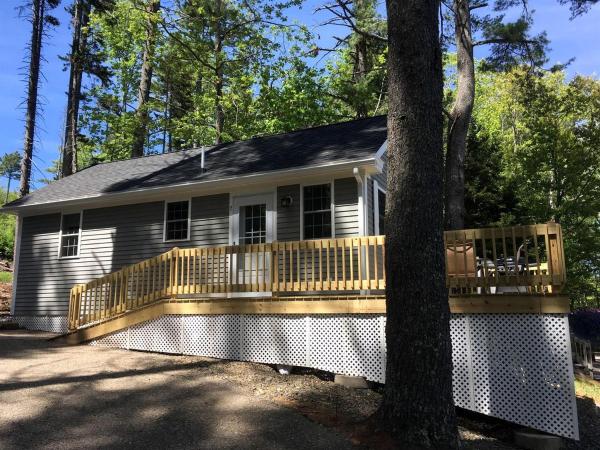 Charming Cottage Retreat With Private Deck And Bbq Near Camden, Maine - Camden, ME