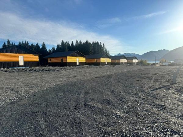 Alaskan Cabin Getaway With Mountain Views & Full Kitchen Near Resurrection Bay, Seward Alaska - Seward, AK