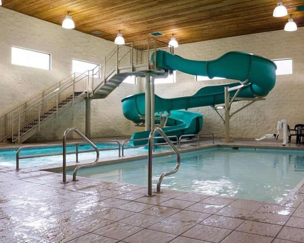 Mainstay Suites Bismarck - Bismarck, ND