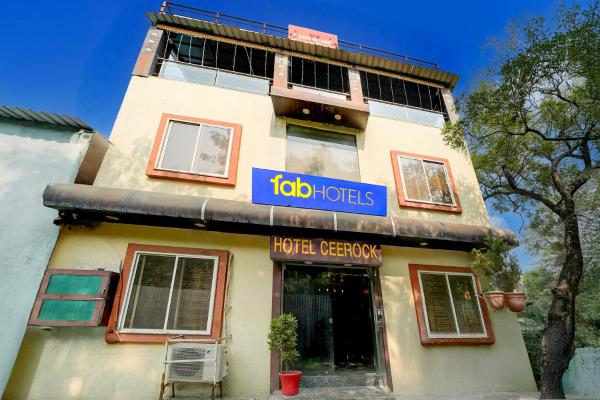 Fabhotel Ceerock - Bhopal