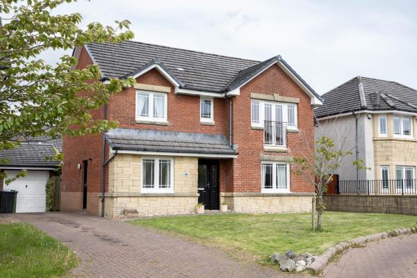 Comfortable Fabulous Family Home With Garden - Pass The Keys - Glasgow