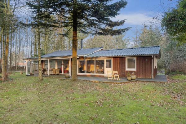 Cosy Private Cottage 800 M From The Beach - Løkken