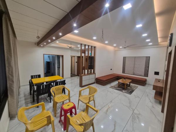 Lavish 3bhk Fully Furnished Flat For Family - Pandharpur