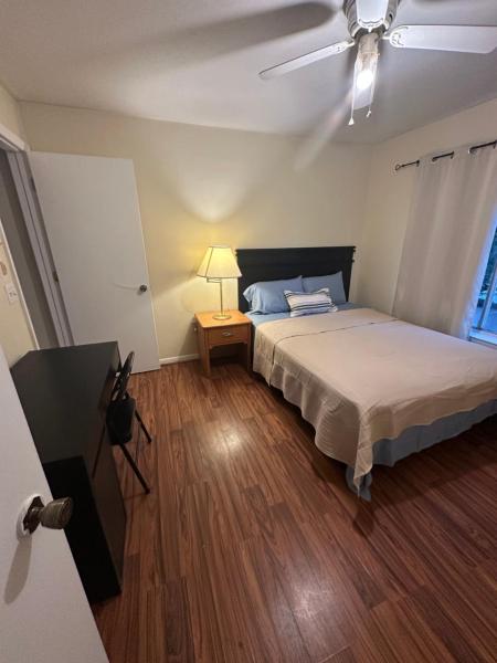Private Bedroom And Bathroom At University Of Florida, Apt 308 - Room #2 - Gainesville, FL