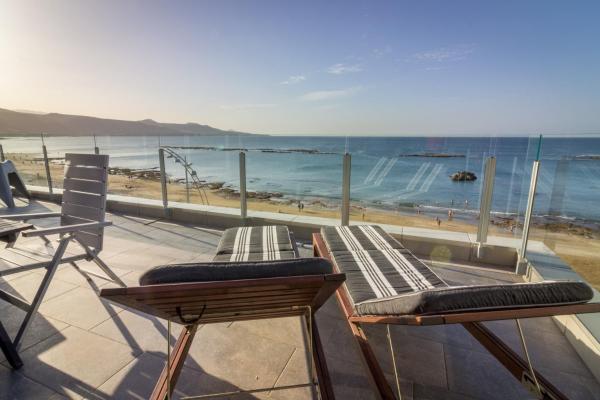 Living Las Canteras Homes - Front-line Beach - Las Palmas de Gran Canaria