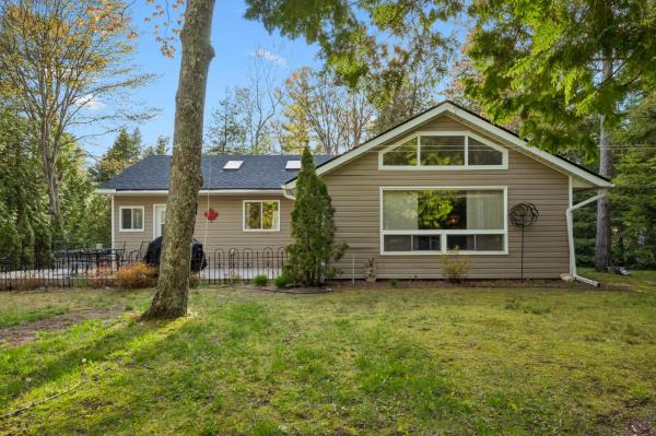 Whitecap Near Beach Ac Pet Friendly - Sauble Beach