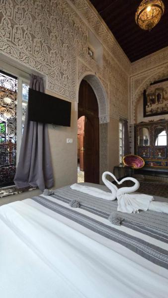 Riad Amelia Badr Soultan Room - Tetuán