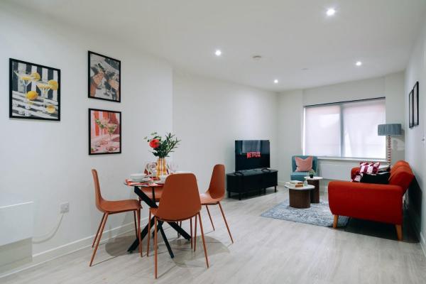 Stylish City-centre Pad With Parking In Exeter - Exeter