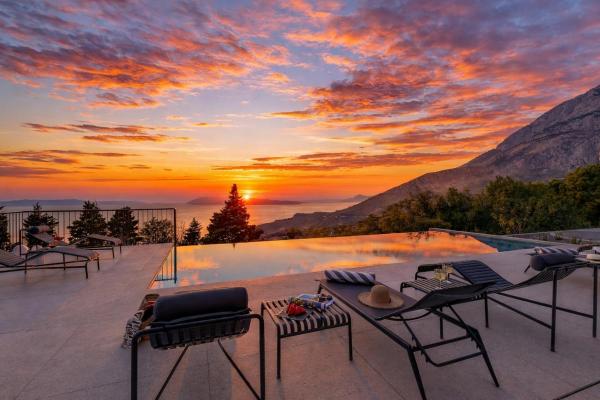 Laurante Luxury Villa With Infinity Pool Tučepi Dalmatia - Tučepi