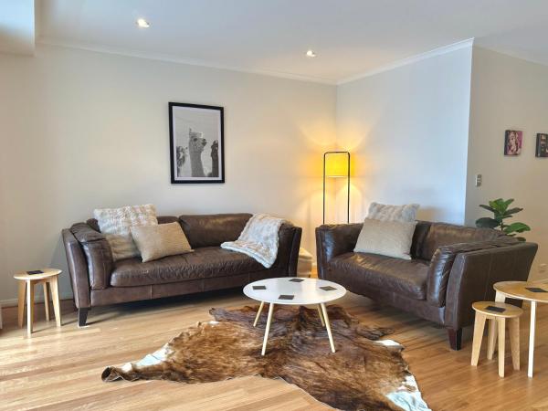 Spacious Freo Apt Bbq Balcony & 2 Cars - Fremantle