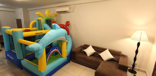 Bouncing Fun House In Medini - Kukup