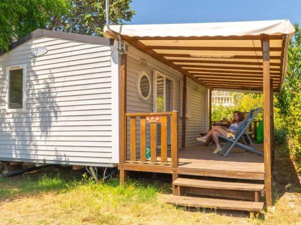 Mobil-home Confortable - 4 Pers. - Api-1-52-2768 - Sète