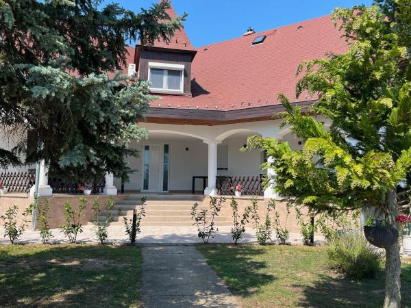 Pitypang Apartmanház - Révfülöp