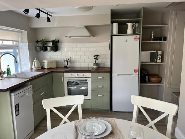 Home On The Wild Atlantic Way - Westport, Ireland