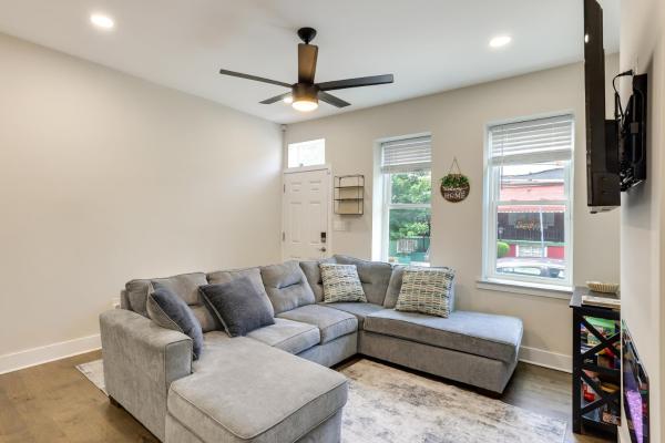 Walk To Fairmount Park: Modern Philly Townhome! - Bryn Mawr, PA