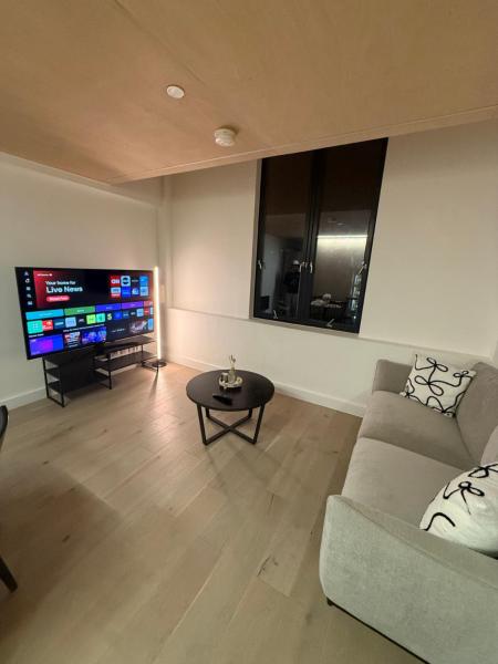 Stylish Manchester Duplex 2 Bed - Altrincham