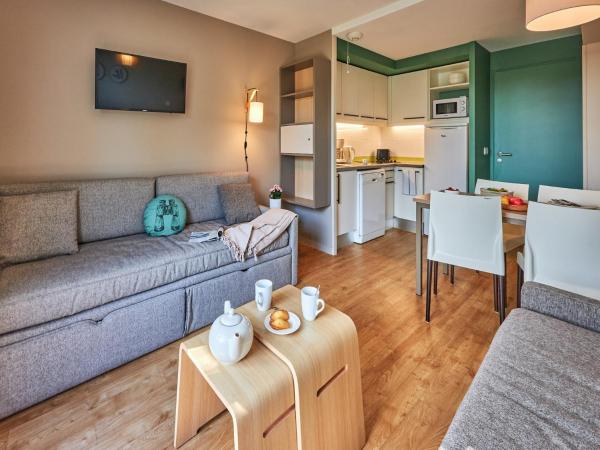 Coastal Chalet For 6 With Pool - Courseulles-sur-Mer