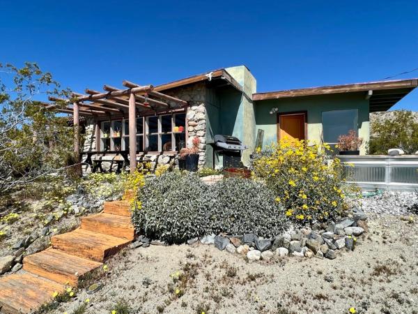 Casa Soza - Morongo Valley, CA