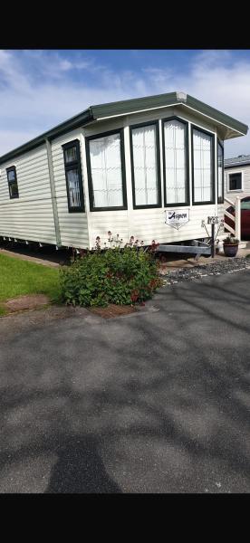 Cosy 3 Bedroom Caravan - Abergele
