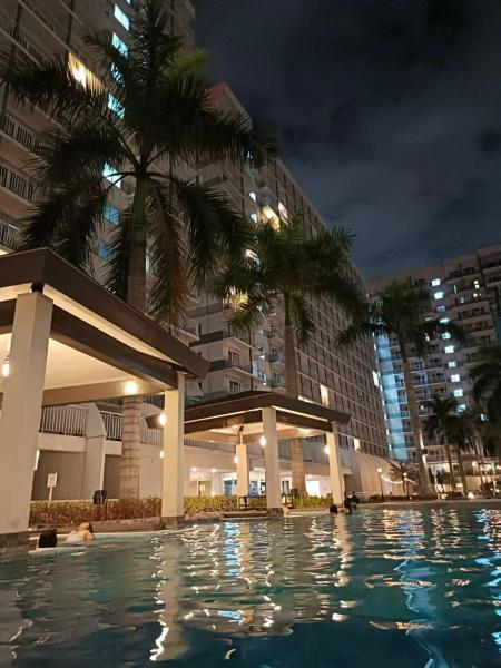 Kt's Place's At Shell Residences, Moa - Manila