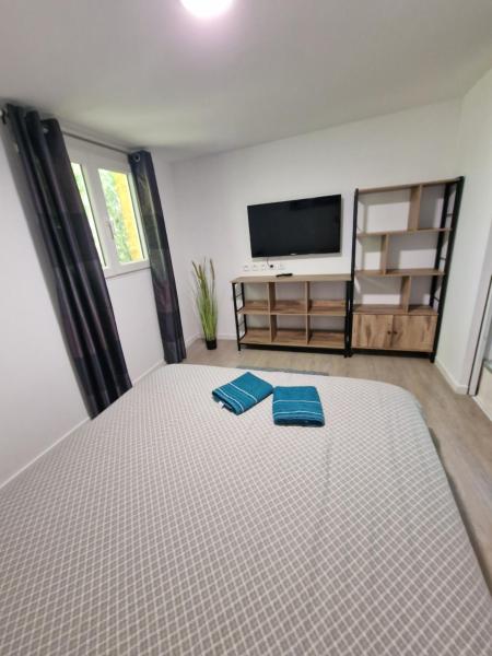 Chambre Chez L Habitants - Fréjus